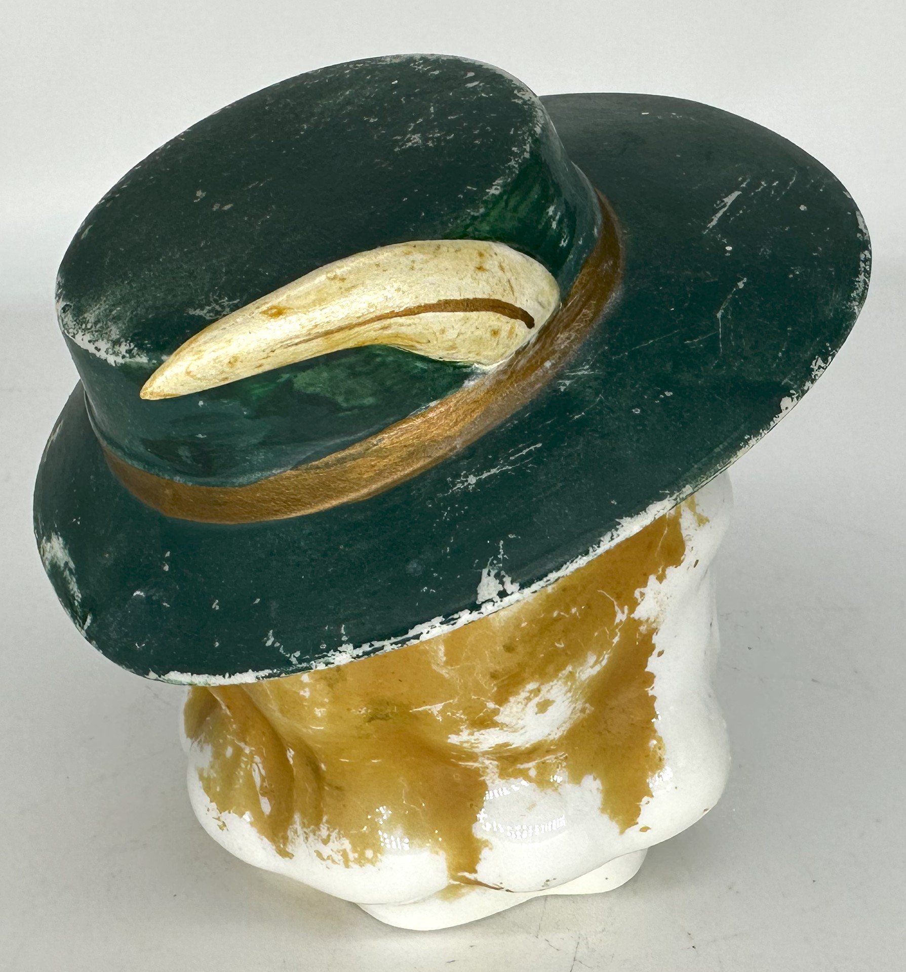 Lady with Wide-brimmed Hat – The Society of Inkwell Collectors (SOIC)