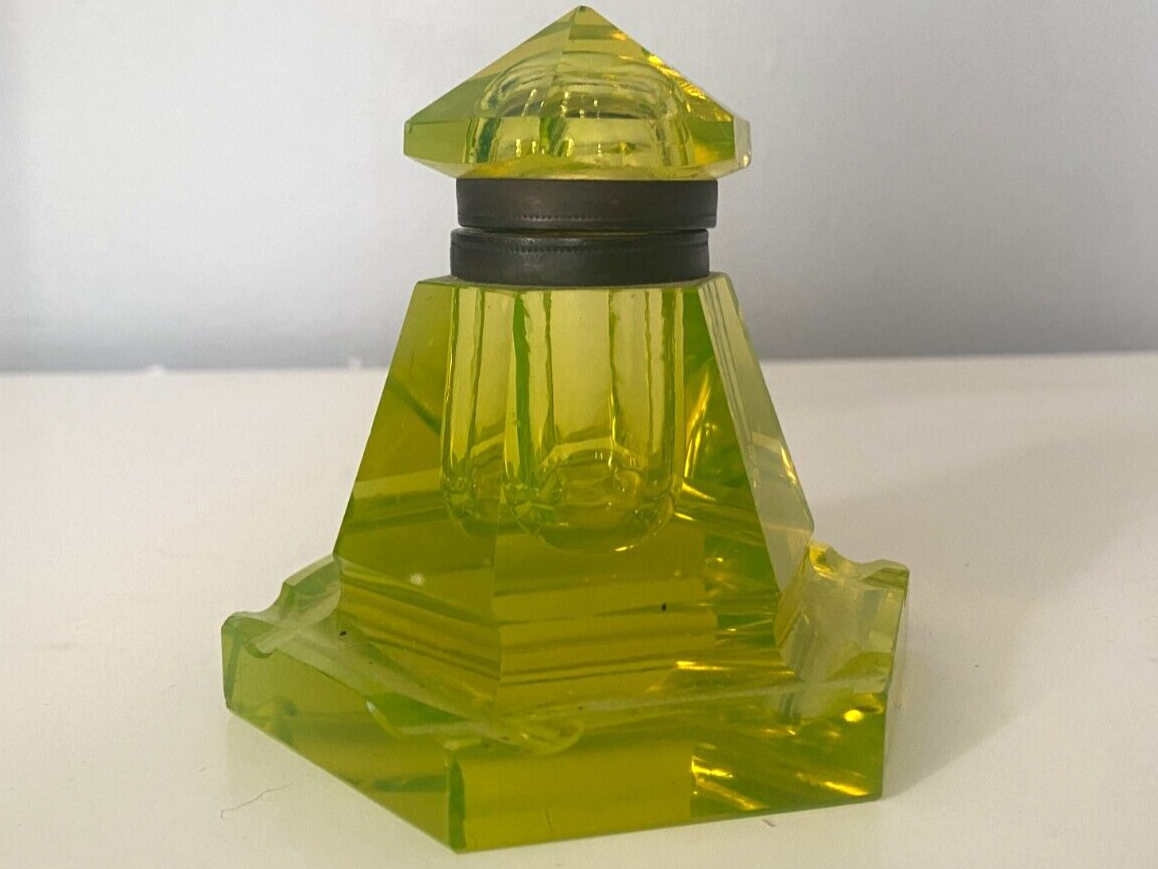 Vaseline Glass Hexagonal Pyramid Form Inkwell – The Society of Inkwell ...