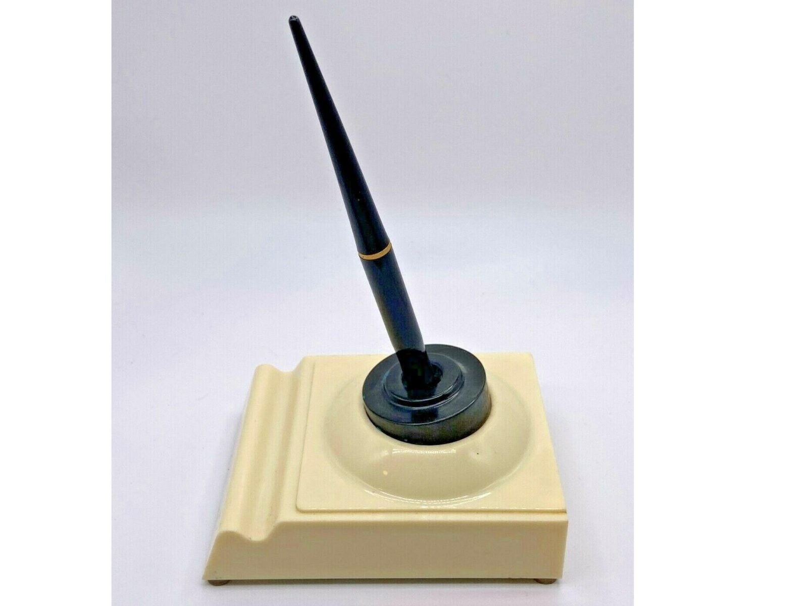 Inkipedia Items – The Society of Inkwell Collectors (SOIC)